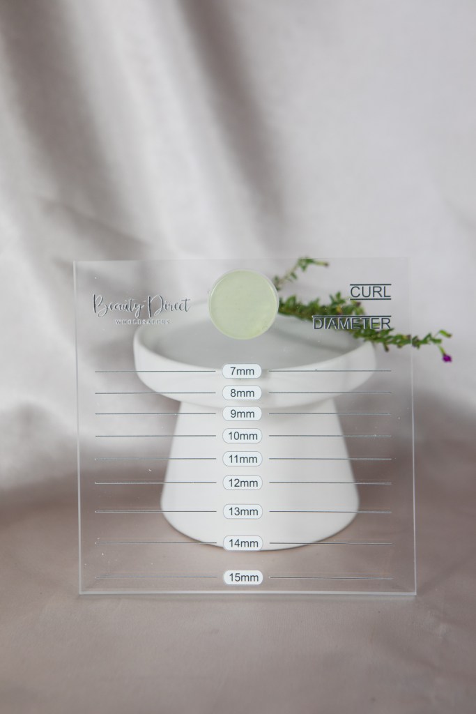 Large Lash Tile – Organize Your Lash Extensions with Ease